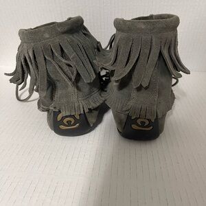 Manitobah Mukluks | Shoes | Manitobah Mukluks Fringed Grey Suede ...
